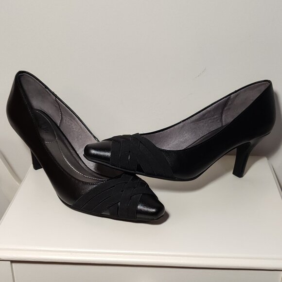 East 5th | Shoes | Lifestride Soft System Kimble Black Pumps Excellent ...